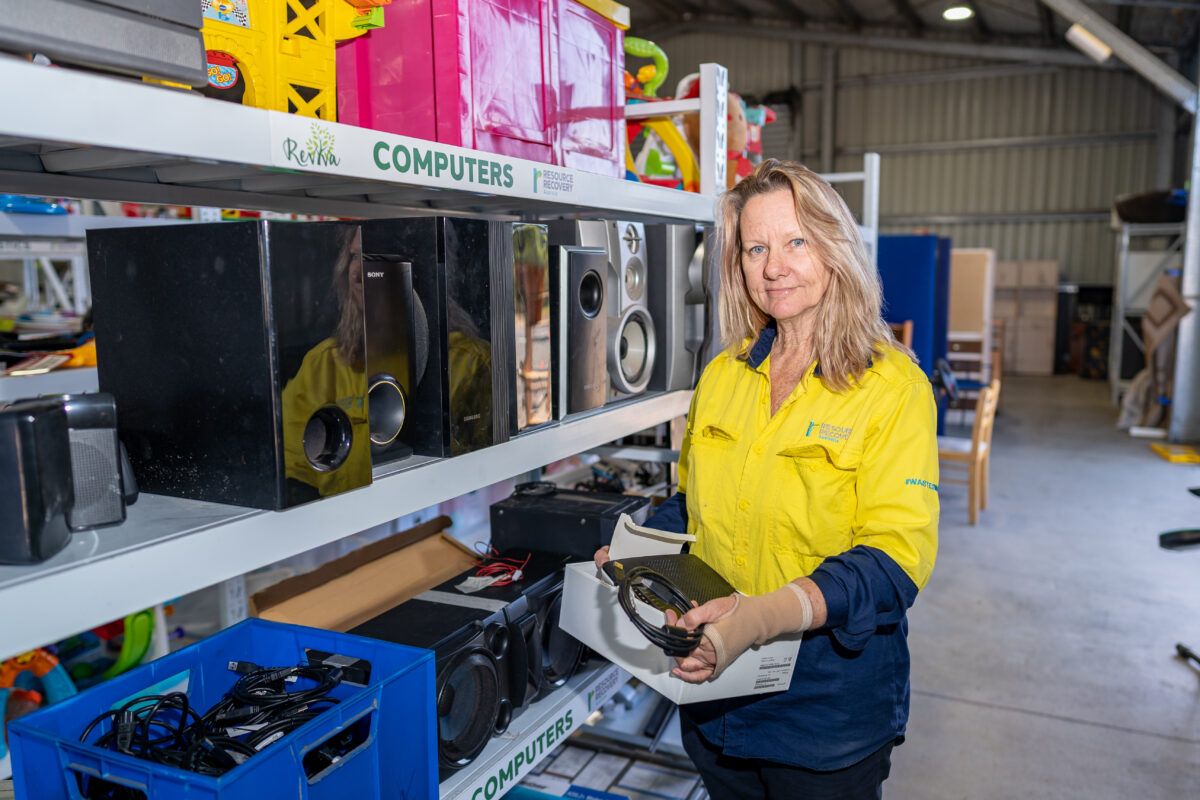 Reviva Reuse Shops - Resource Recovery Australia